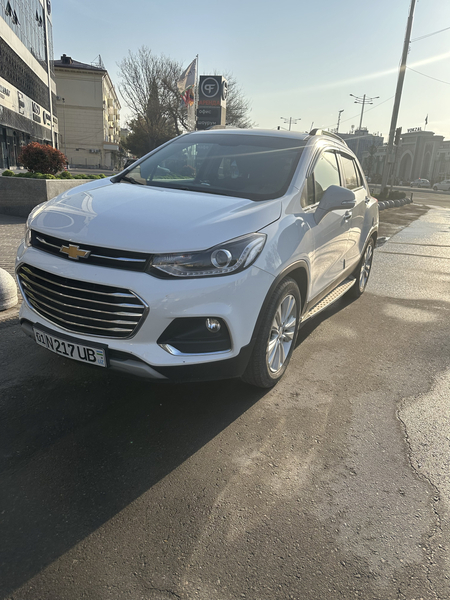 Tracker Premier 1, пробег 50 тыс, цена 15500 уе