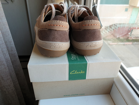 Clarks Gait Mix leather
