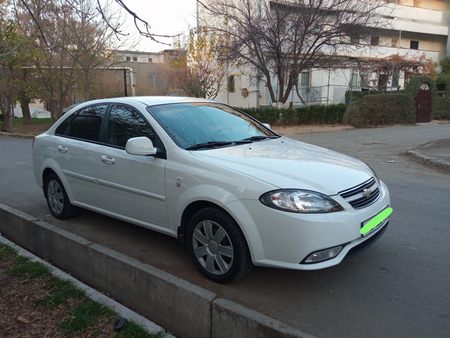 Lacetti gentra 2022
