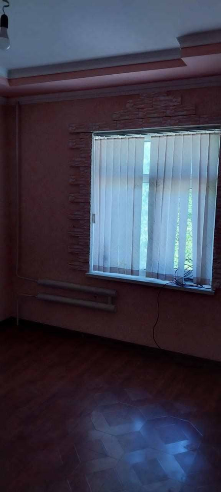 Срочно квартира сотилади.