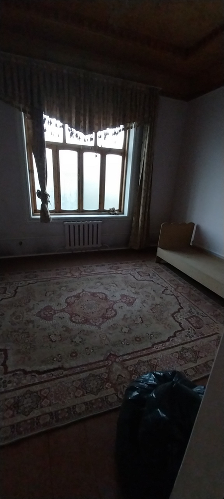 Arenda Oilaga Uchastka 52xona 400ye.Toshkent t.Keles.Kirov.Rieltor50%.