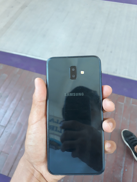 Samsung  j6+ 2018