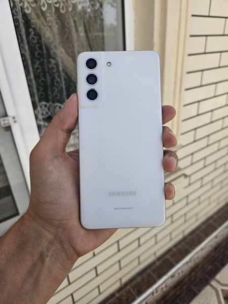 Srochno Samsung S21 FE 2sim 128g sotiladi