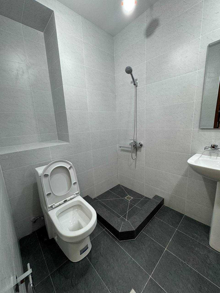 Продается нежилое 82м2. Ор-р: Ул. Юнус Раджабий