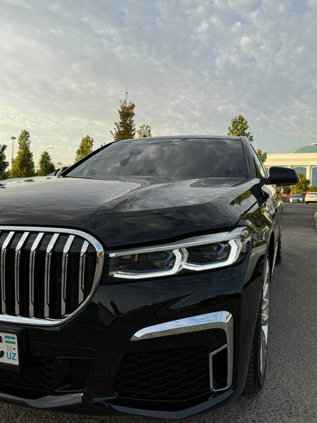 BMW 750Li рестайл