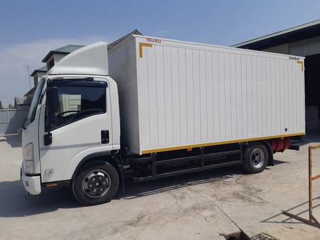 Isuzu cnj camfort