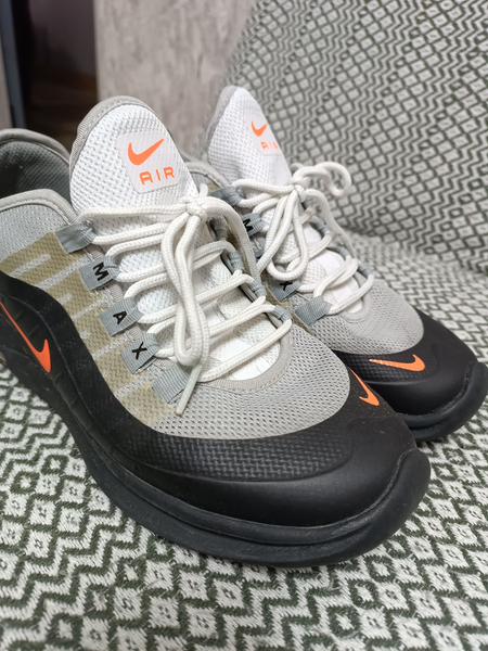 Оригинальные кроссовки Nike