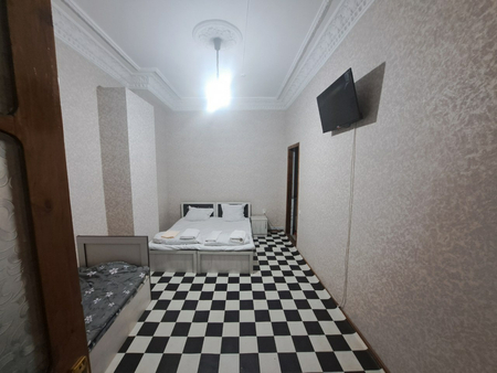ARZON HOSTEL оилага хона 200000 ёлгизларга 40000