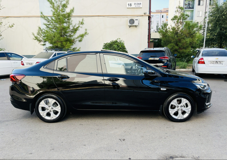 Продаётся Onix Premier 2 (автомат)