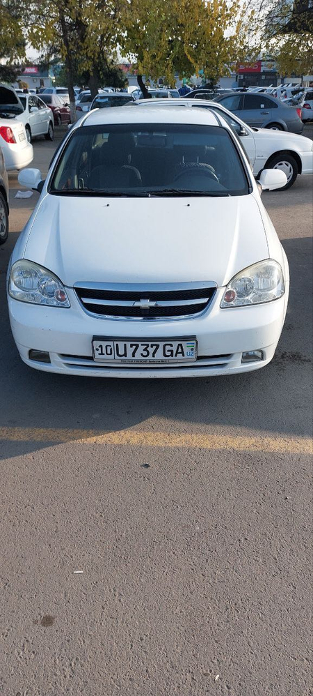 Lacetti 1.8 197ming yurgan bir qo’l haydalgan
