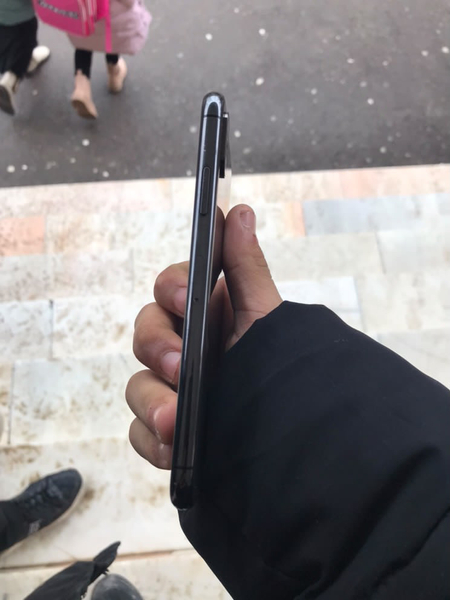 Iphone xs 64 tale 75 yomkst