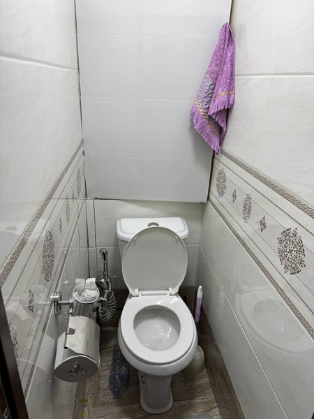 Продам чиланзар 15. Одна комнатная. Балкон 2*6