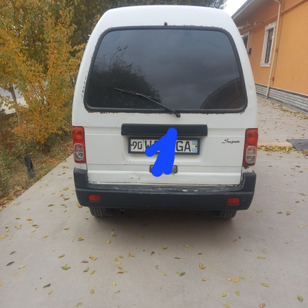 Chevrolet Damas oq rang, gaz-benzin, 370ming, yurgan 2010yil
