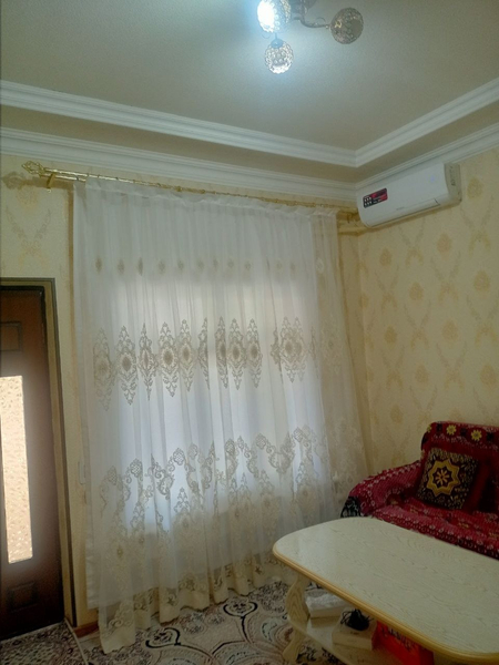 Истирохат Ор.р: Шоир кўчасида ПРОДАЕТСЯ_ДОМ Соток_2,45 Комната: 7