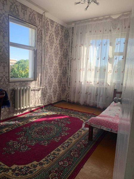 СРОЧНО !! Продается квартира в Яшнабаде 5/4/9 ( 140 кв/м ) Антей