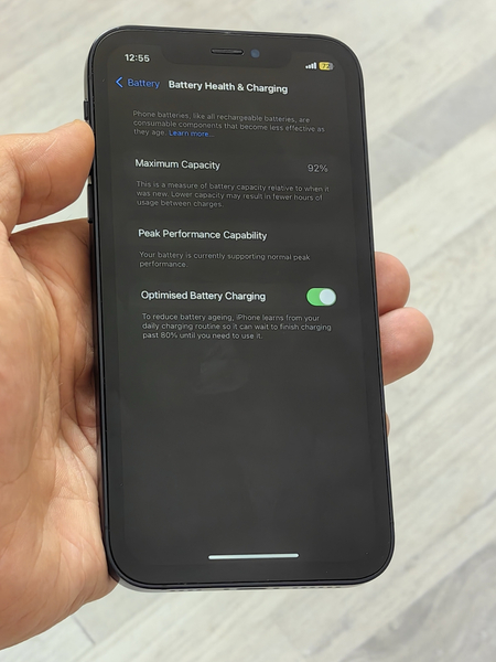 Iphone 15 pro sovg'a uchun ideal