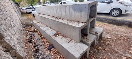 Latok beton 5m li srochni sotiladi