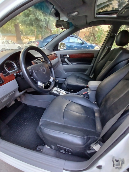 Lacetti 1.6 avtomat 2012