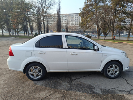 Нексия 3 аренда с выкупом 2000 $ ,  3000 $$
