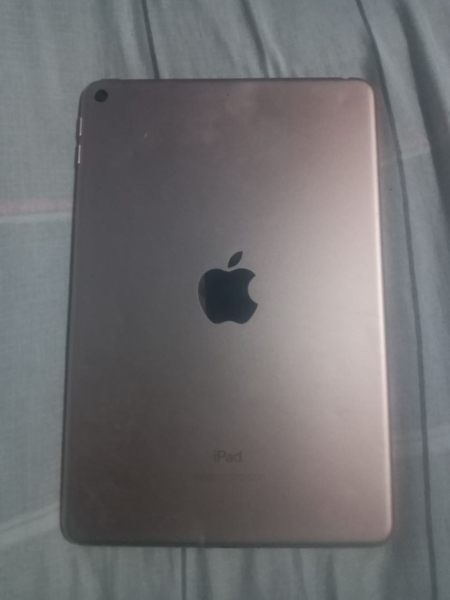 Ipad 5 5pokolenya 64gb