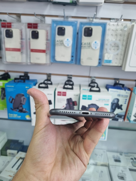 iPhone 8 Plus 64 gb LL/A 100%emkost