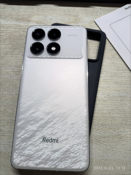 Redmi K70 Pro (Hyper OS)