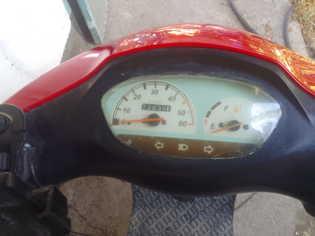 Продается скутер Sanyo jog