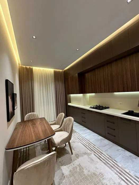 Real House Алайский. 3 комнатная новый ремонт ЕВРО под ключ 100м2