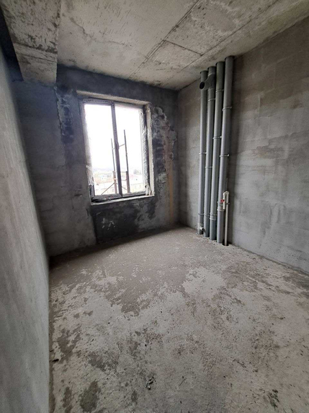 Продается квартира в центре Шота руставели Хосилот Братские