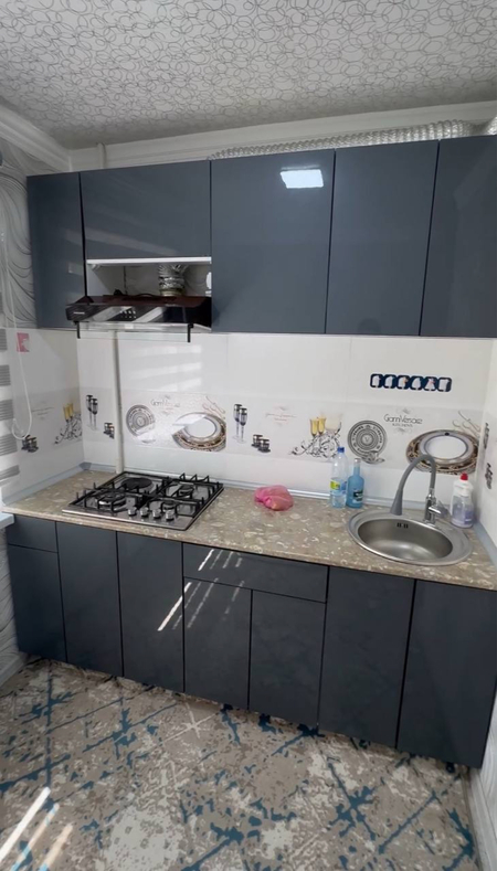 Срочно 1х Ижарага берилади 3микрарайонда жойлашкан