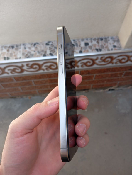iPhone 15 pro Max LL/A, 256gb Natural titanium