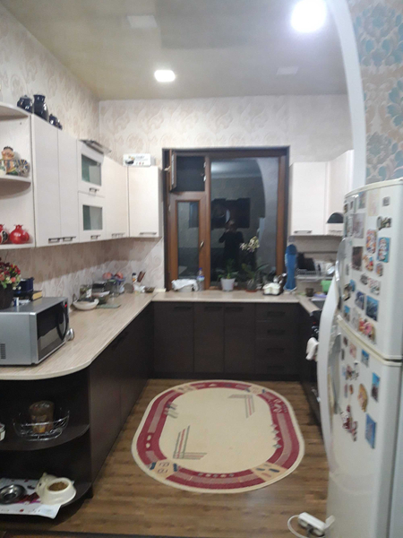 Продам свой дом 5.4 соток. Юнусабад, махалля М.Улугбек.