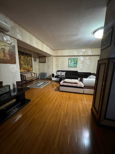 Продажа 4/5/7 метро Космонавтов