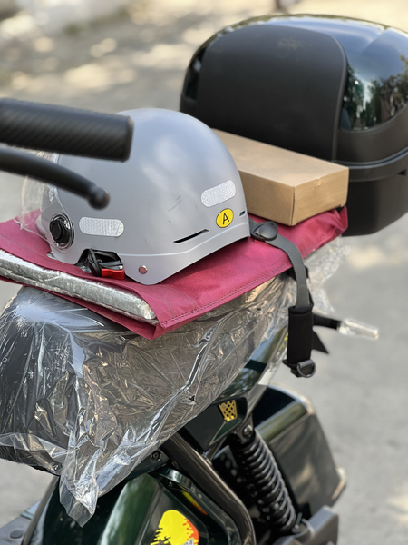 Skuter elektor achki modeilimiz 70 km yuradi