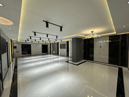 Аренда подОфис Ориетир-Мона Джуманджи 150м2+130м2 4000$торг