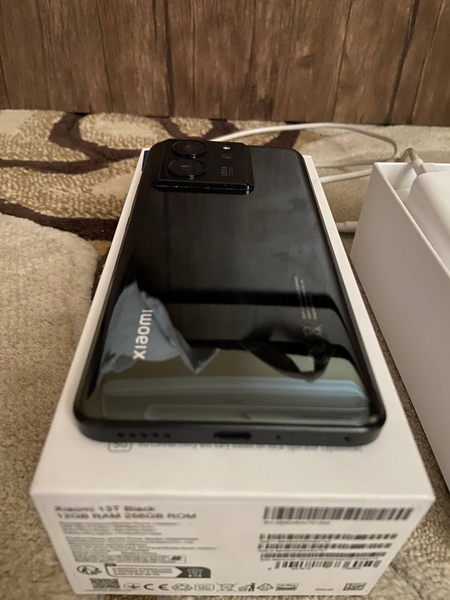Xiaomi 13 T 12 gb Ram 256 gb Rom
