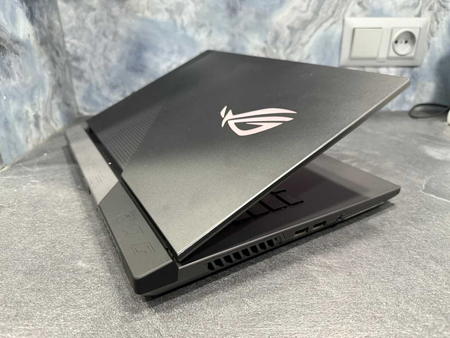 ASUS ROG Strix : Ryzen 9 5900HX/32GB/1Tb NVme/ RTX 3070 8Gb / 2K/65hz