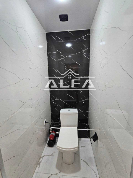 3 xonali 84m² 5-qavat sotiladi.