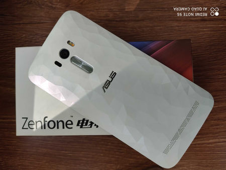 Asus ZenFone Selfi -16g.