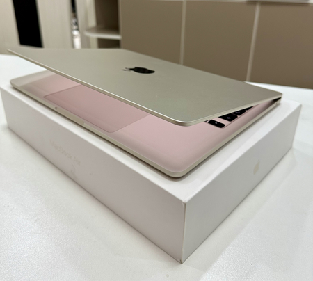 Macbook Air M2 8/256GB 100% 14 цикл