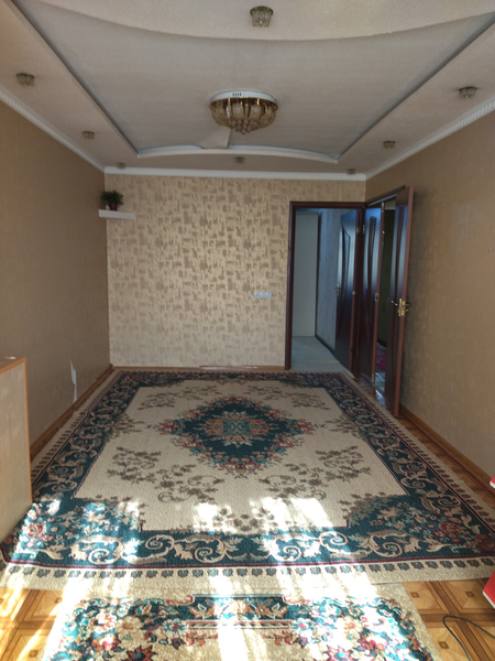 Продается 4ком квартира на 4-этаже.