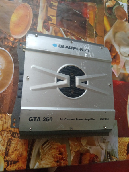 Усилитель  BLAUPUNKT