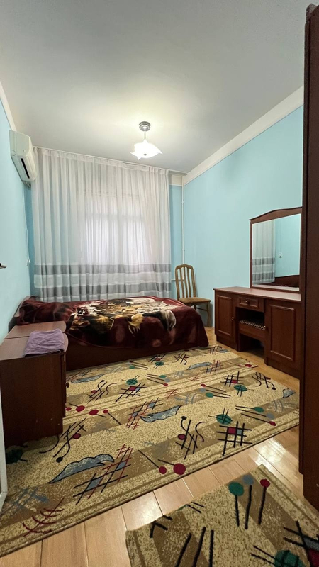 Минорда талаба кизлар ва аёлларга кв бор