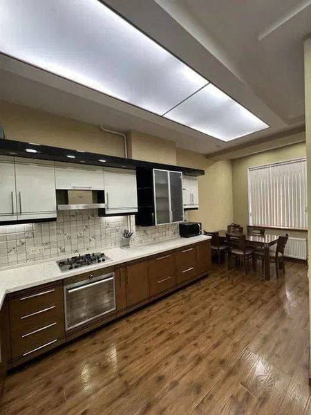 Elegant Продается 3 комнатная квартира ремонт ул.Нукусская