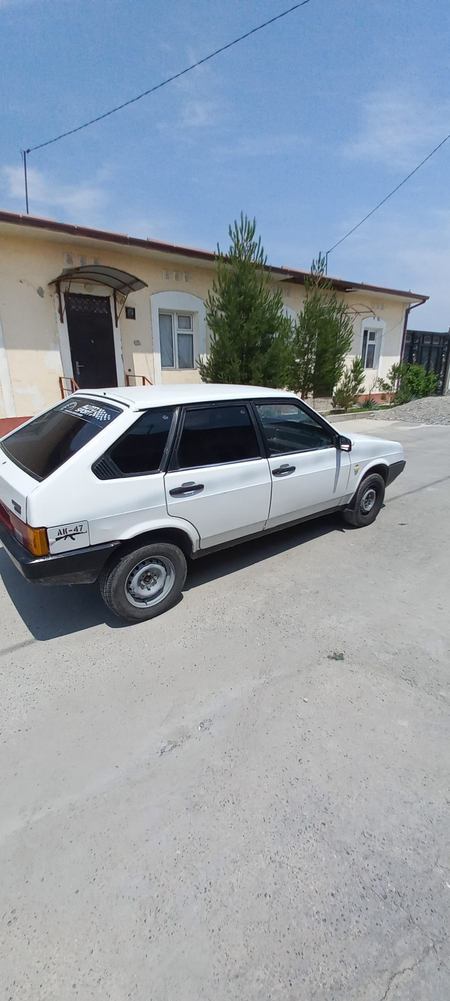 Lada 099 sotiladi
