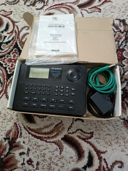 Alesis ритм барабан