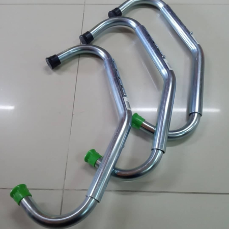 Antibrik tepadigan sigirlar uchun.
