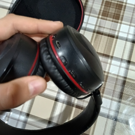 Наушники JBL продаю