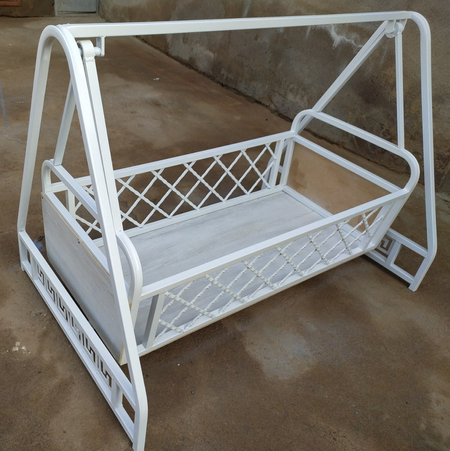 Bolalar uchun belanchak sotiladi