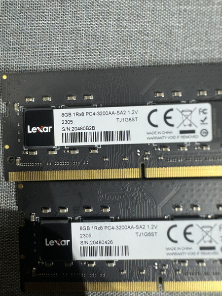 Продам две планки Lexar ddr4 8Gb 3200Mhz новые